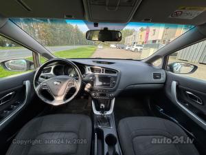 Brown Kia Ceed 2014 in Tartu, with an engine capacity of 1.60 L and mileage of 118 thousand km for 5999 €, photo 5 on AUTOMOTO.COM.LV