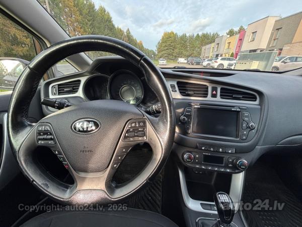 Brown Kia Ceed 2014 in Tartu, with an engine capacity of 1.60 L and mileage of 118 thousand km for 5999 €, photo 6 on AUTOMOTO.COM.LV