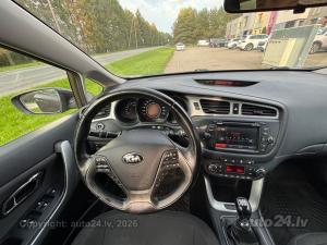 Brown Kia Ceed 2014 in Tartu, with an engine capacity of 1.60 L and mileage of 118 thousand km for 5999 €, photo 7 on AUTOMOTO.COM.LV