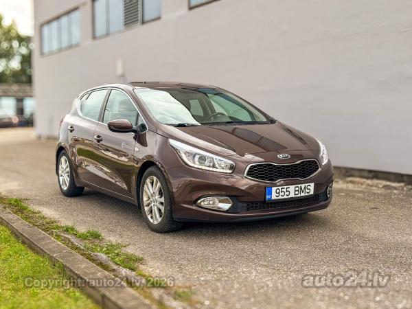 Brown Kia Ceed 2015 in Tallinn, with an engine capacity of 1.40 L and mileage of 151 thousand km for 5400 €, photo 1 on AUTOMOTO.COM.LV