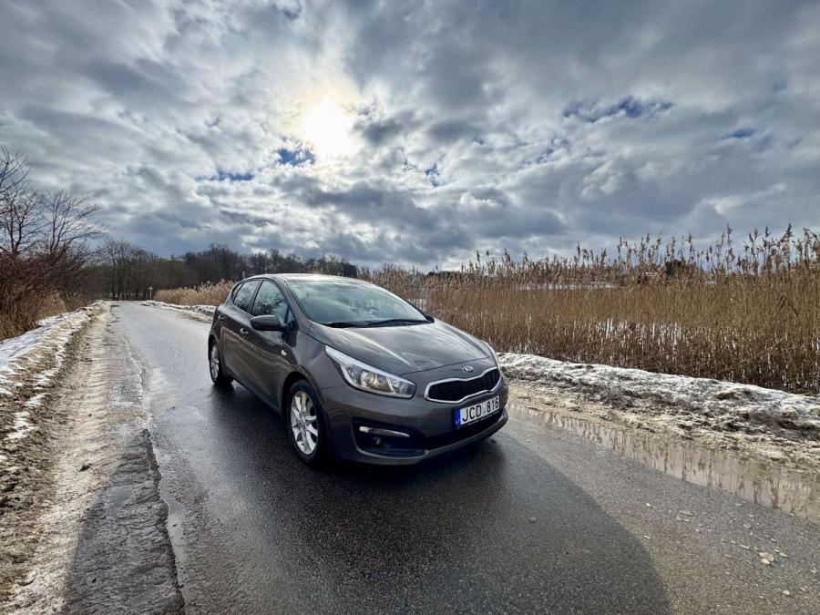 Brūns Kia Ceed 2016 Viļņa, ar dzinēja tilpumu 1.40 L un nobraukumu 254 tūkst. km par 5555 €, foto 1 vietnē AUTOMOTO.COM.LV