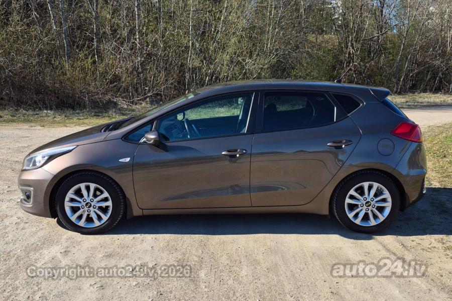 Brūns Kia Ceed 2018 Tallina, ar dzinēja tilpumu 1.60 L un nobraukumu 153 tūkst. km par 7990 €, foto 6 vietnē AUTOMOTO.COM.LV