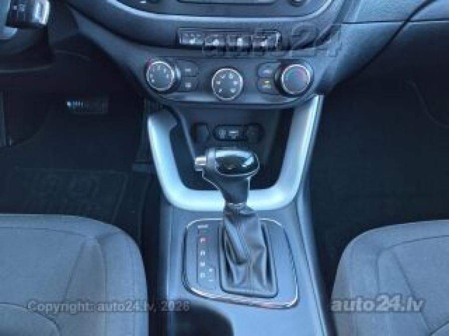 Brūns Kia Ceed 2018 Tallina, ar dzinēja tilpumu 1.60 L un nobraukumu 153 tūkst. km par 7990 €, foto 13 vietnē AUTOMOTO.COM.LV