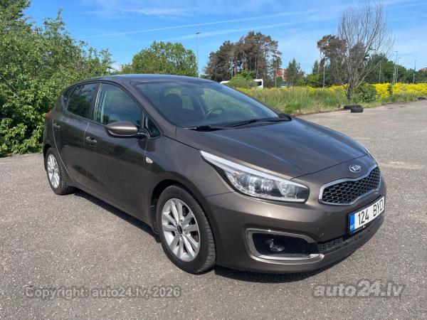 Brown Kia Ceed 2018 in Tallinn, with an engine capacity of 1.60 L and mileage of 153 thousand km for 7990 €, photo 3 on AUTOMOTO.COM.LV