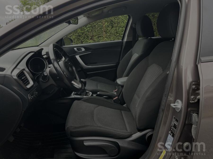 Brown Kia Ceed 2018 in Riga, with an engine capacity of 1.60 L and mileage of 148 thousand km for 7450 €, photo 11 on AUTOMOTO.COM.LV