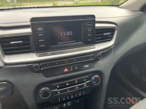 Brown Kia Ceed 2018 in Riga, with an engine capacity of 1.60 L and mileage of 148 thousand km for 7450 €, photo 16 on AUTOMOTO.COM.LV
