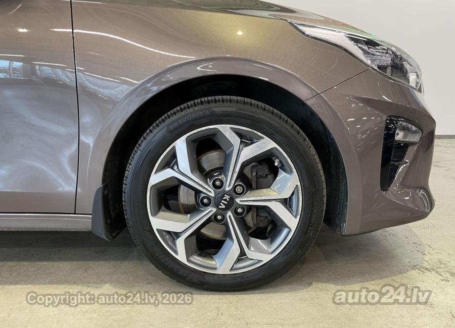 Brown Kia Ceed 2019 in Tallinn, with an engine capacity of 1.40 L and mileage of 94 thousand km for 12990 €, photo 6 on AUTOMOTO.COM.LV