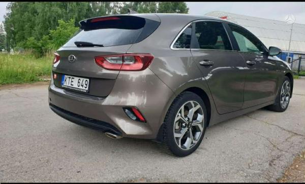 Brown Kia Ceed 2019 in Kaunas, with an engine capacity of 1.35 L and mileage of 92 thousand km for 10700 €, photo 3 on AUTOMOTO.COM.LV