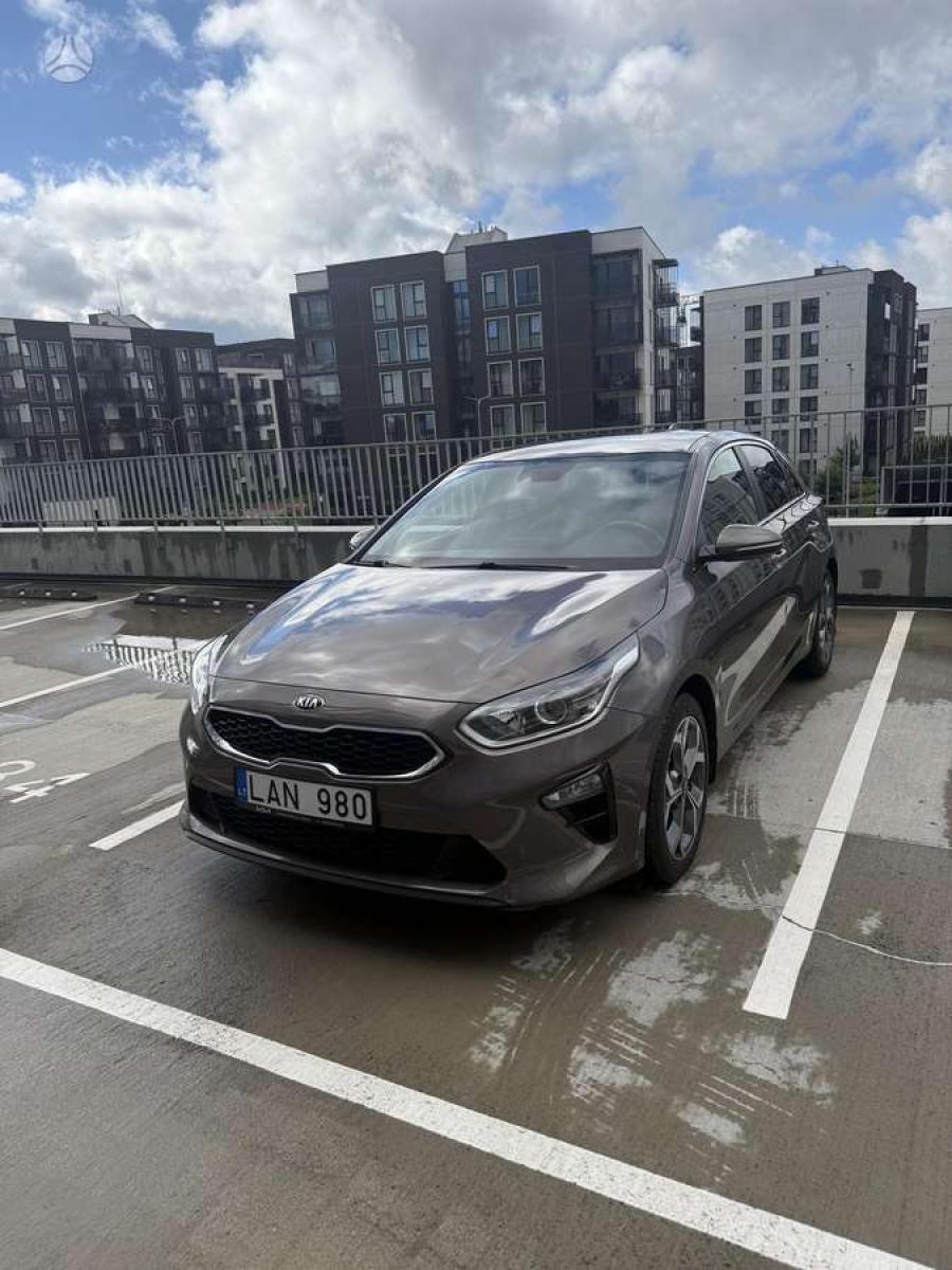 Brown Kia Ceed 2019 in Vilnius, with an engine capacity of 1.35 L and mileage of 77 thousand km for 11300 €, photo 1 on AUTOMOTO.COM.LV