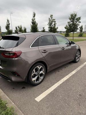 Brown Kia Ceed 2019 in Vilnius, with an engine capacity of 1.35 L and mileage of 77 thousand km for 11300 €, photo 7 on AUTOMOTO.COM.LV