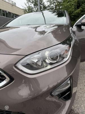 Brown Kia Ceed 2019 in Vilnius, with an engine capacity of 1.35 L and mileage of 77 thousand km for 11300 €, photo 13 on AUTOMOTO.COM.LV