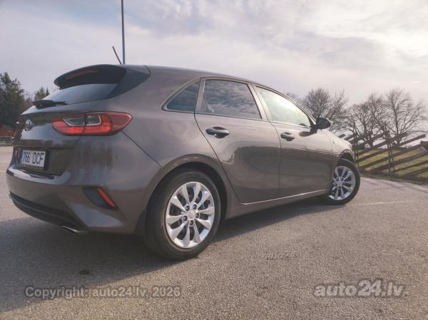 Brūns Kia Ceed 2019 Tallina, ar dzinēja tilpumu 1.40 L un nobraukumu 100 tūkst. km par 9900 €, foto 3 vietnē AUTOMOTO.COM.LV