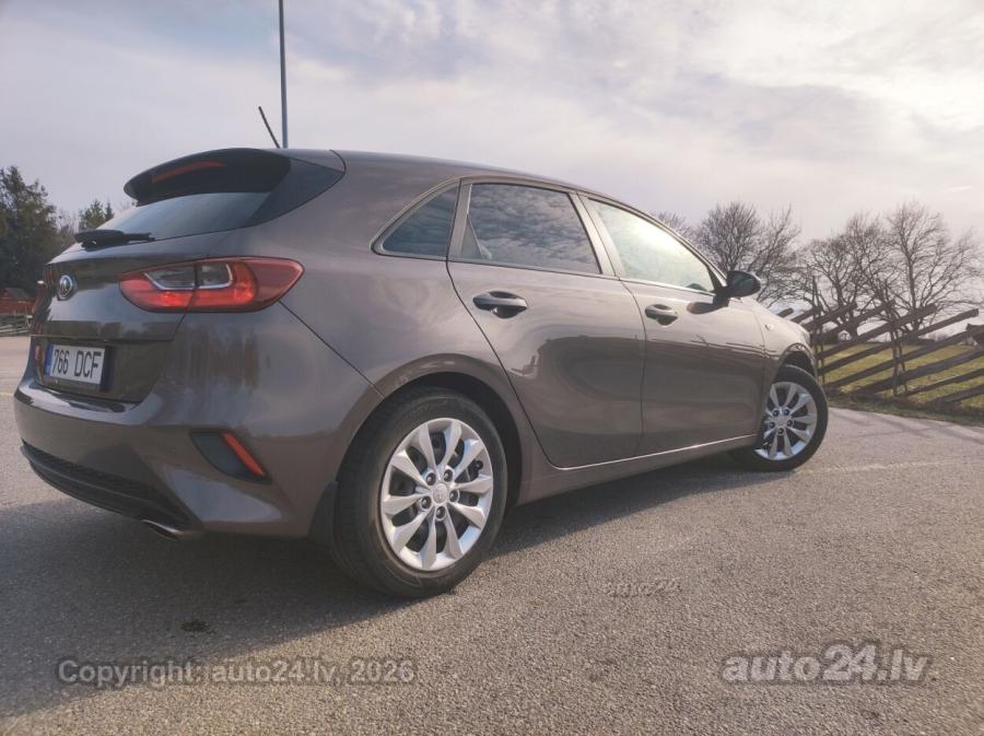 Brown Kia Ceed 2019 in Tallinn, with an engine capacity of 1.40 L and mileage of 100 thousand km for 9900 €, photo 4 on AUTOMOTO.COM.LV