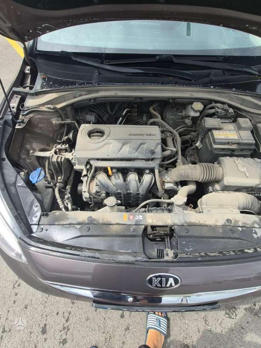 Brūns Kia Ceed 2019 Viļņa, ar dzinēja tilpumu 1.37 L un nobraukumu 124 tūkst. km par 8500 €, foto 6 vietnē AUTOMOTO.COM.LV
