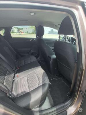 Brūns Kia Ceed 2019 Viļņa, ar dzinēja tilpumu 1.37 L un nobraukumu 124 tūkst. km par 8500 €, foto 11 vietnē AUTOMOTO.COM.LV
