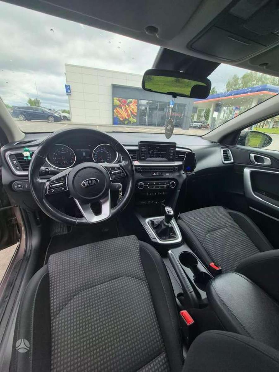 Brūns Kia Ceed 2019 Viļņa, ar dzinēja tilpumu 1.37 L un nobraukumu 124 tūkst. km par 8500 €, foto 12 vietnē AUTOMOTO.COM.LV