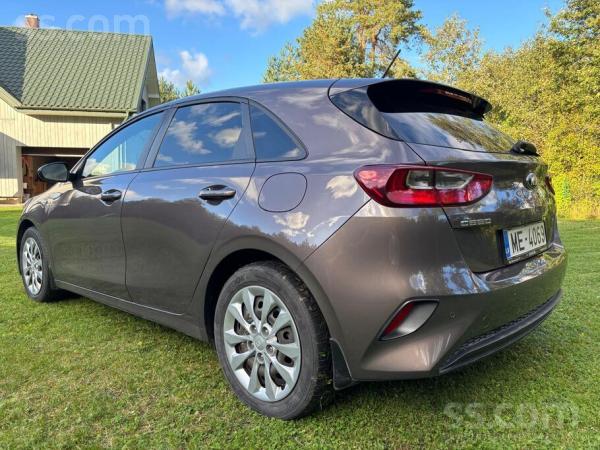 Brūns Kia Ceed 2019 Rīga, ar dzinēja tilpumu 1.60 L un nobraukumu 96 tūkst. km par 7000 €, foto 4 vietnē AUTOMOTO.COM.LV