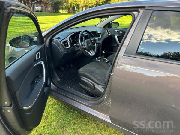 Brūns Kia Ceed 2019 Rīga, ar dzinēja tilpumu 1.60 L un nobraukumu 96 tūkst. km par 7000 €, foto 8 vietnē AUTOMOTO.COM.LV