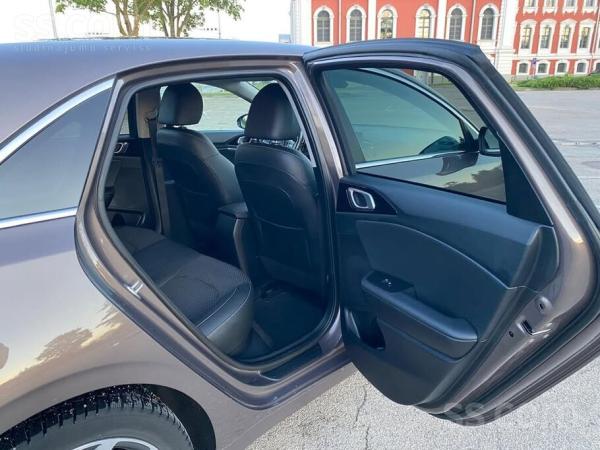 Brown Kia Ceed 2020 in Jelgava, with an engine capacity of 1.40 L and mileage of 70 thousand km for 12000 €, photo 9 on AUTOMOTO.COM.LV