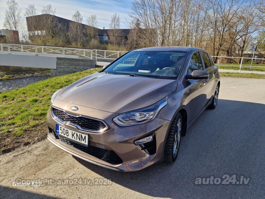 Brown Kia Ceed 2021 in Tallinn, with an engine capacity of 1.50 L and mileage of 61 thousand km for 13900 €, photo 3 on AUTOMOTO.COM.LV