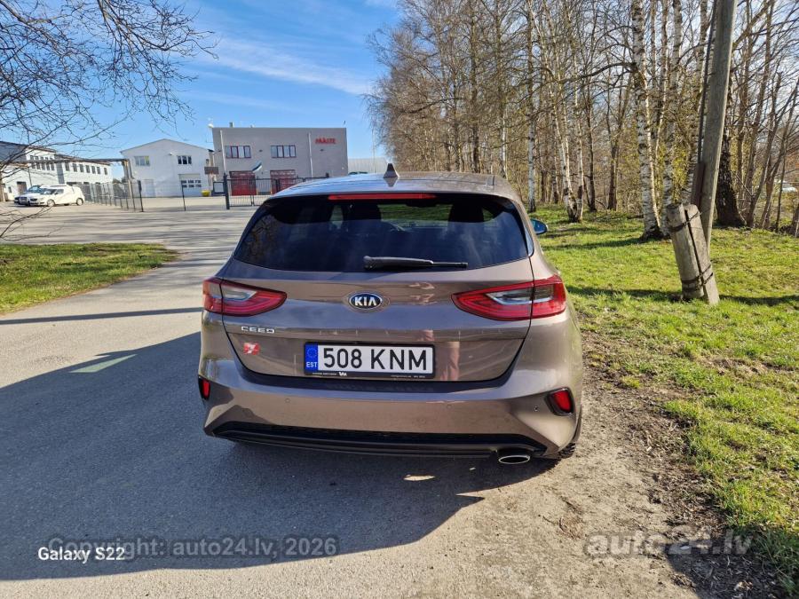 Brown Kia Ceed 2021 in Tallinn, with an engine capacity of 1.50 L and mileage of 61 thousand km for 13900 €, photo 8 on AUTOMOTO.COM.LV