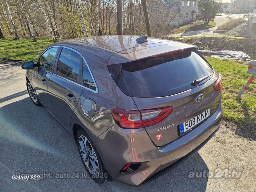 Brown Kia Ceed 2021 in Tallinn, with an engine capacity of 1.50 L and mileage of 61 thousand km for 13900 €, photo 10 on AUTOMOTO.COM.LV