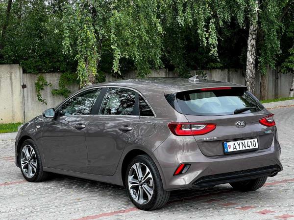 Brūns Kia Ceed 2021 Šauļi, ar dzinēja tilpumu 1.60 L un nobraukumu 104 tūkst. km par 10700 €, foto 8 vietnē AUTOMOTO.COM.LV