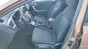 Brown Kia Ceed 2023 in Tartu, with an engine capacity of 1.50 L and mileage of 69 thousand km for 15990 €, photo 10 on AUTOMOTO.COM.LV