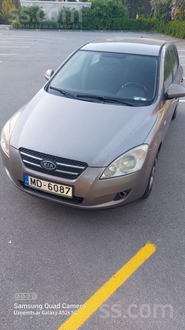 Brūns Kia Ceed 2007 Rīga, ar dzinēja tilpumu 1.60 L un nobraukumu 310 tūkst. km par 1270 €, foto 3 vietnē AUTOMOTO.COM.LV