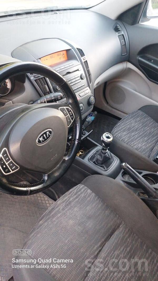 Brūns Kia Ceed 2007 Rīga, ar dzinēja tilpumu 1.60 L un nobraukumu 310 tūkst. km par 1270 €, foto 4 vietnē AUTOMOTO.COM.LV