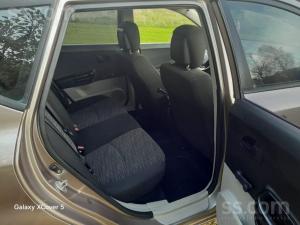Brown Kia Ceed 2007 in Preili, with an engine capacity of 1.60 L and mileage of 352 thousand km for 1250 €, photo 7 on AUTOMOTO.COM.LV