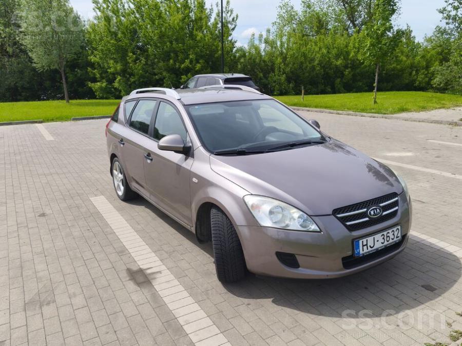 Brūns Kia Ceed 2009 Daugavpils, ar dzinēja tilpumu 1.60 L un nobraukumu 248 tūkst. km par 2100 €, foto 1 vietnē AUTOMOTO.COM.LV