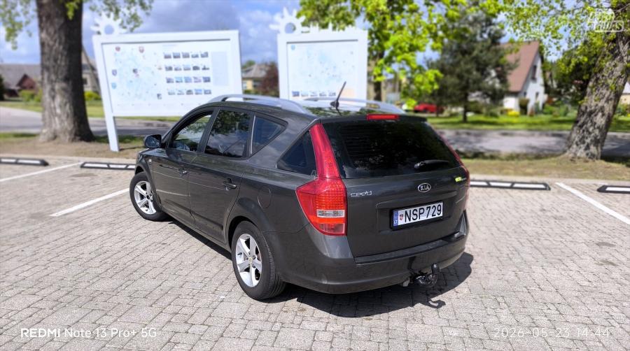 Brown Kia Ceed 2010 in Kelme, with an engine capacity of 1.60 L and mileage of 240 thousand km for 2000 €, photo 5 on AUTOMOTO.COM.LV