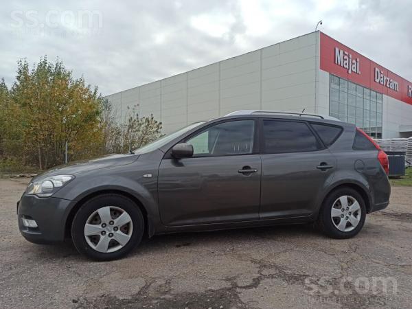 Brūns Kia Ceed 2010 Daugavpils, ar dzinēja tilpumu 1.60 L un nobraukumu 0 tūkst. km par 2800 €, foto 9 vietnē AUTOMOTO.COM.LV