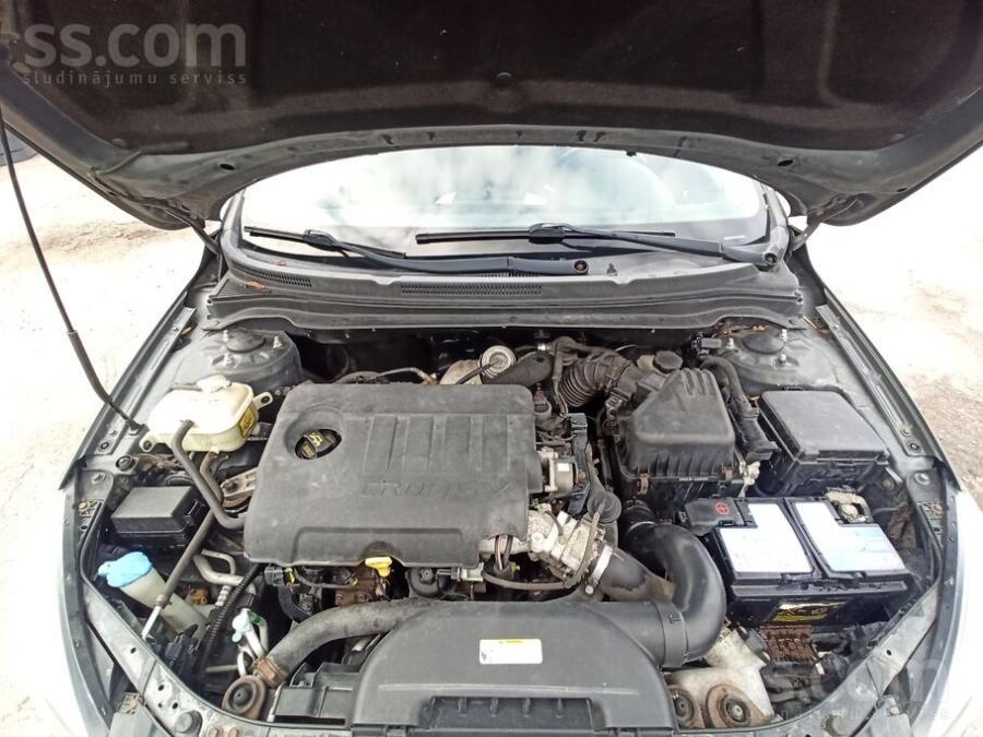 Brūns Kia Ceed 2010 Daugavpils, ar dzinēja tilpumu 1.60 L un nobraukumu 0 tūkst. km par 2800 €, foto 11 vietnē AUTOMOTO.COM.LV