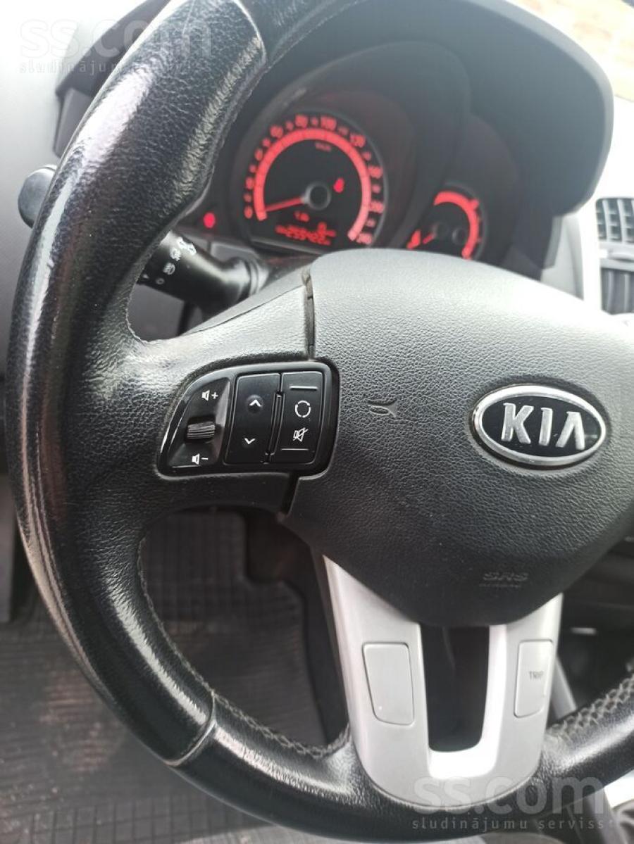 Brūns Kia Ceed 2010 Daugavpils, ar dzinēja tilpumu 1.60 L un nobraukumu 0 tūkst. km par 2800 €, foto 25 vietnē AUTOMOTO.COM.LV