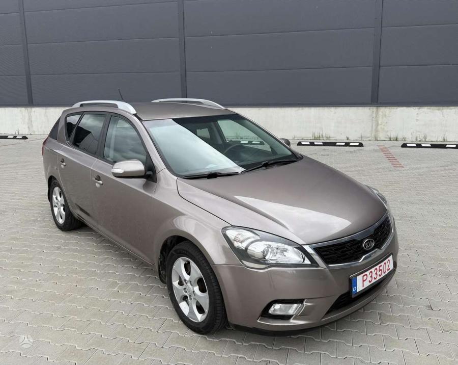 Brūns Kia Ceed 2011 Šauļi, ar dzinēja tilpumu 1.60 L un nobraukumu 288 tūkst. km par 2350 €, foto 5 vietnē AUTOMOTO.COM.LV