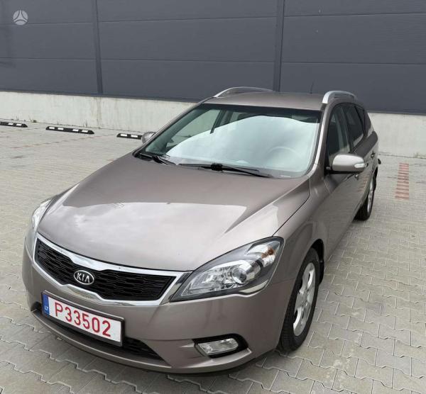 Brūns Kia Ceed 2011 Šauļi, ar dzinēja tilpumu 1.60 L un nobraukumu 288 tūkst. km par 2350 €, foto 8 vietnē AUTOMOTO.COM.LV