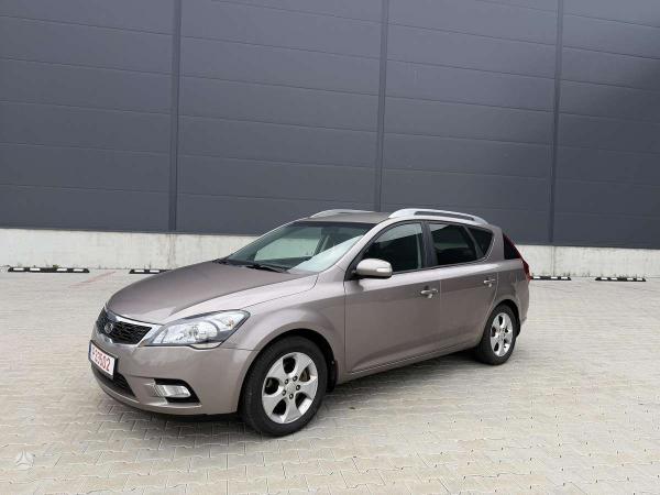 Brūns Kia Ceed 2011 Šauļi, ar dzinēja tilpumu 1.60 L un nobraukumu 288 tūkst. km par 2350 €, foto 9 vietnē AUTOMOTO.COM.LV