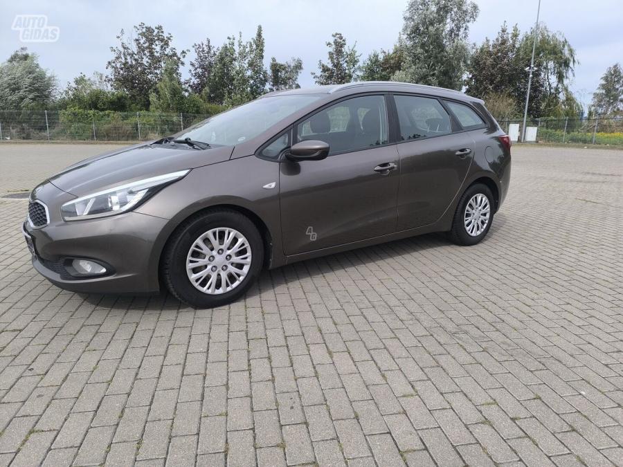 Brown Kia Ceed 2012 in Marijampole, with an engine capacity of 1.60 L and mileage of 299 thousand km for 3299 €, photo 6 on AUTOMOTO.COM.LV