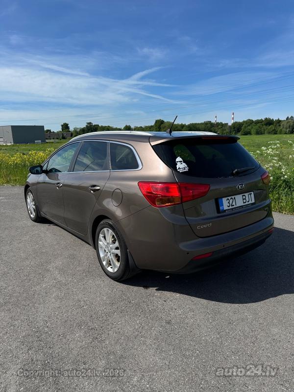 Brown Kia Ceed 2013 in Tallinn, with an engine capacity of 1.60 L and mileage of 221 thousand km for 5500 €, photo 5 on AUTOMOTO.COM.LV