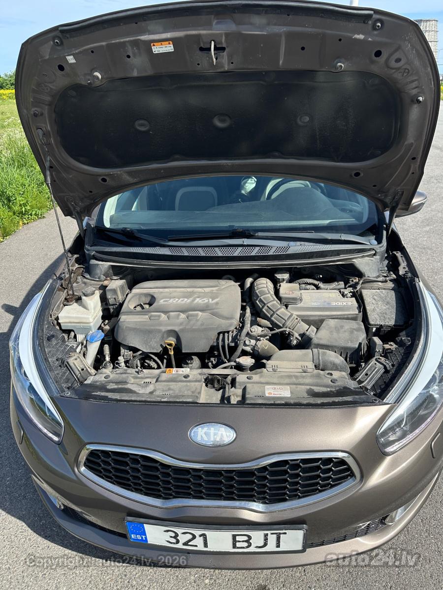 Brown Kia Ceed 2013 in Tallinn, with an engine capacity of 1.60 L and mileage of 221 thousand km for 5500 €, photo 8 on AUTOMOTO.COM.LV