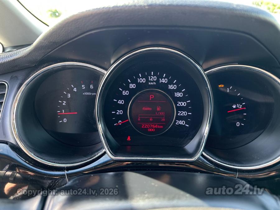 Brown Kia Ceed 2013 in Tallinn, with an engine capacity of 1.60 L and mileage of 221 thousand km for 5500 €, photo 20 on AUTOMOTO.COM.LV