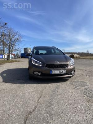 Brown Kia Ceed 2013 in Riga, with an engine capacity of 1.60 L and mileage of 276 thousand km for 4000 €, photo  on AUTOMOTO.COM.LV