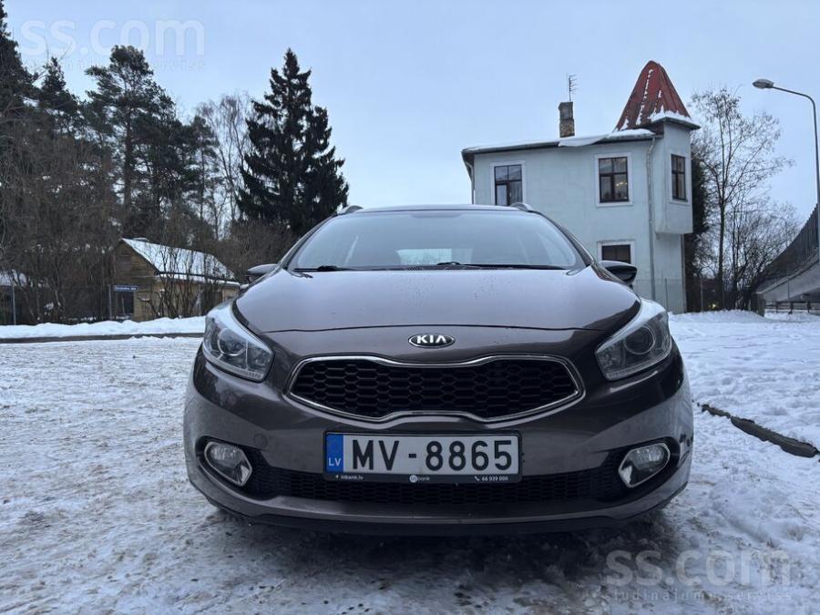 Brūns Kia Ceed 2013 Rīga, ar dzinēja tilpumu 1.60 L un nobraukumu 0 tūkst. km par 4190 €, foto 4 vietnē AUTOMOTO.COM.LV