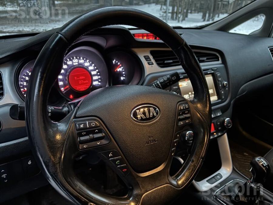 Brūns Kia Ceed 2013 Rīga, ar dzinēja tilpumu 1.60 L un nobraukumu 0 tūkst. km par 4190 €, foto 23 vietnē AUTOMOTO.COM.LV