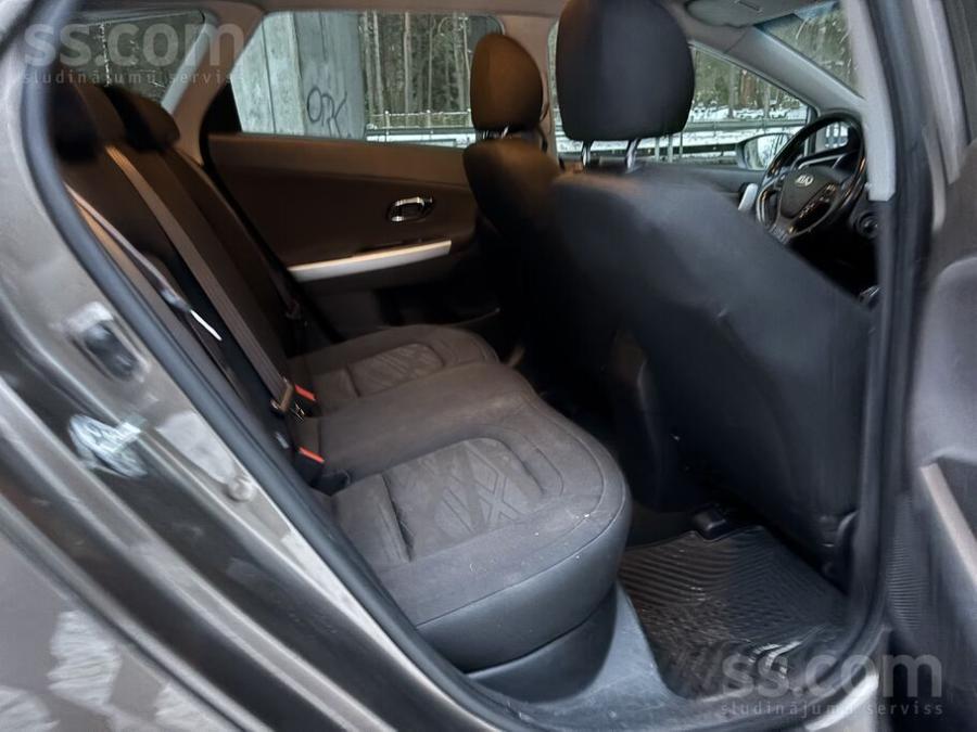 Brūns Kia Ceed 2013 Rīga, ar dzinēja tilpumu 1.60 L un nobraukumu 0 tūkst. km par 4190 €, foto 25 vietnē AUTOMOTO.COM.LV