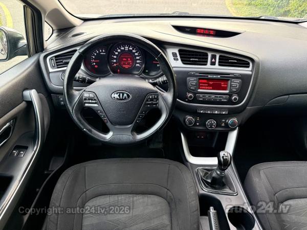 Brown Kia Ceed 2014 in Tallinn, with an engine capacity of 1.40 L and mileage of 232 thousand km for 5300 €, photo 10 on AUTOMOTO.COM.LV