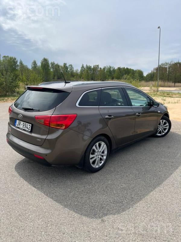 Brūns Kia Ceed 2014 Rīga, ar dzinēja tilpumu 1.60 L un nobraukumu 193 tūkst. km par 6799 €, foto 3 vietnē AUTOMOTO.COM.LV