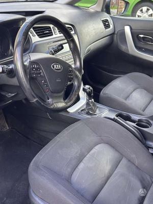Brown Kia Ceed 2014 in Klaipeda, with an engine capacity of 1.40 L and mileage of 214 thousand km for 3150 €, photo 11 on AUTOMOTO.COM.LV